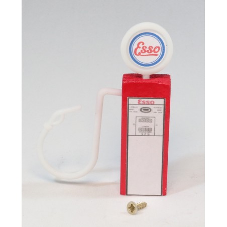 Sio-25 Wooden Esso pump