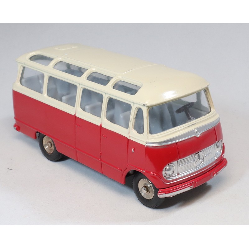 Dinky Toys 541 Mercedes-Benz Mini Bus